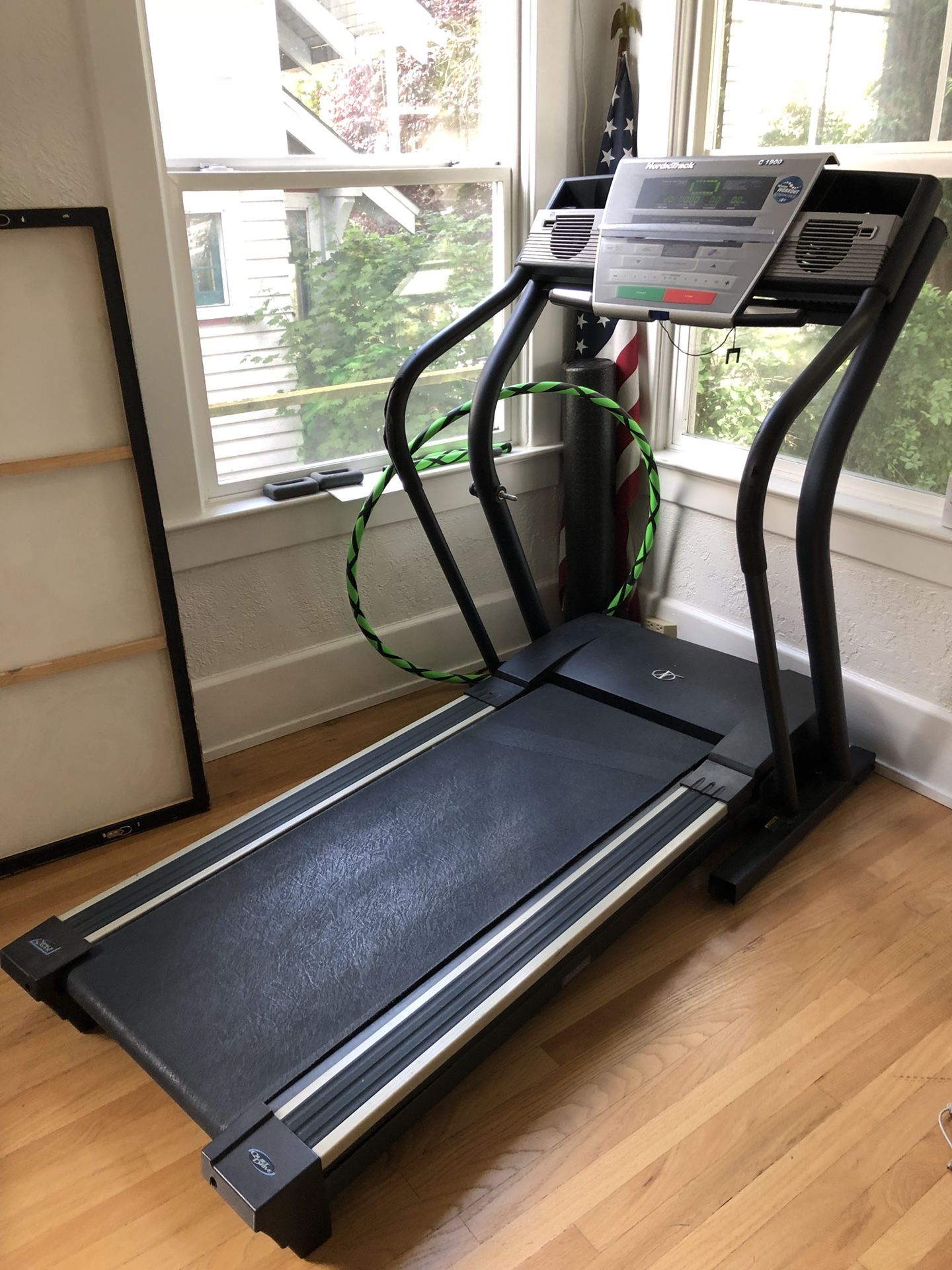 Nordictrack C1900 Treadmill Review